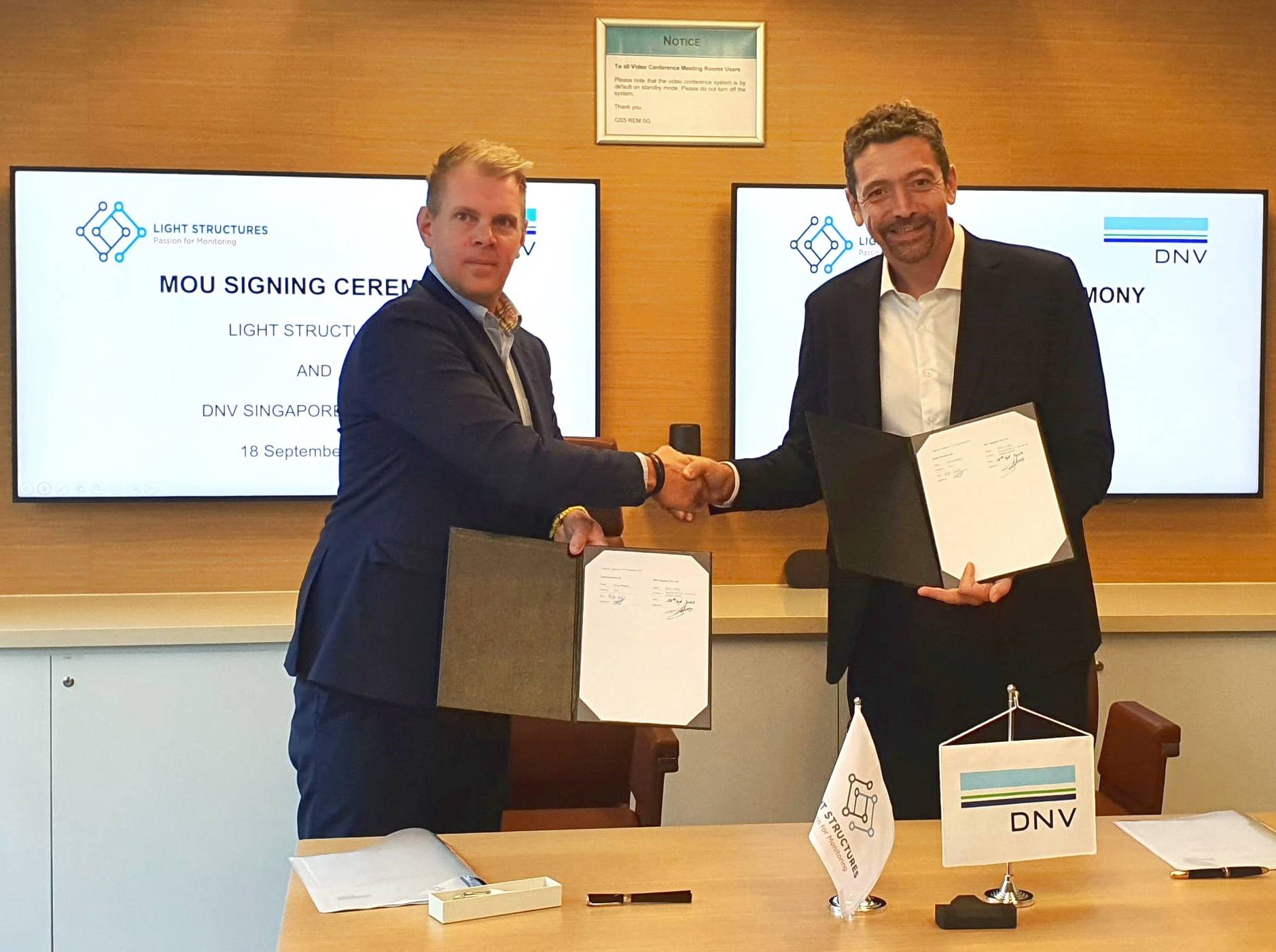 DNV And Light Structures In Structural Health