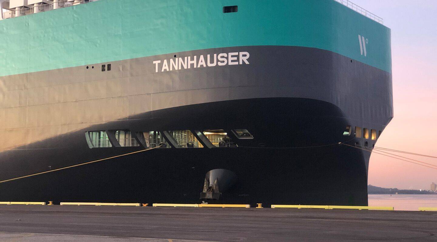 Wallenius Wilhelmsen Re-Routes Vessels Away From Red