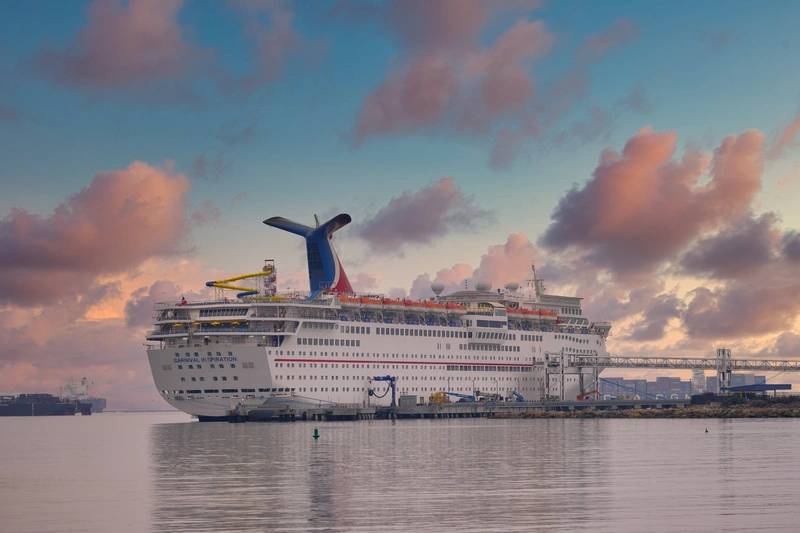 Carnival's Q3 Losses To Reach Almost $3 Billion