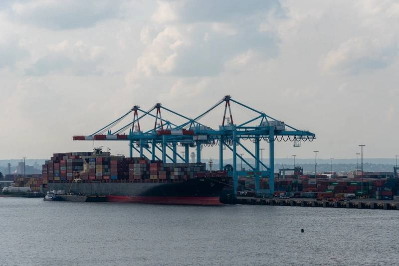 Brokers Launch Port Disruption Insurance Amid Shipping