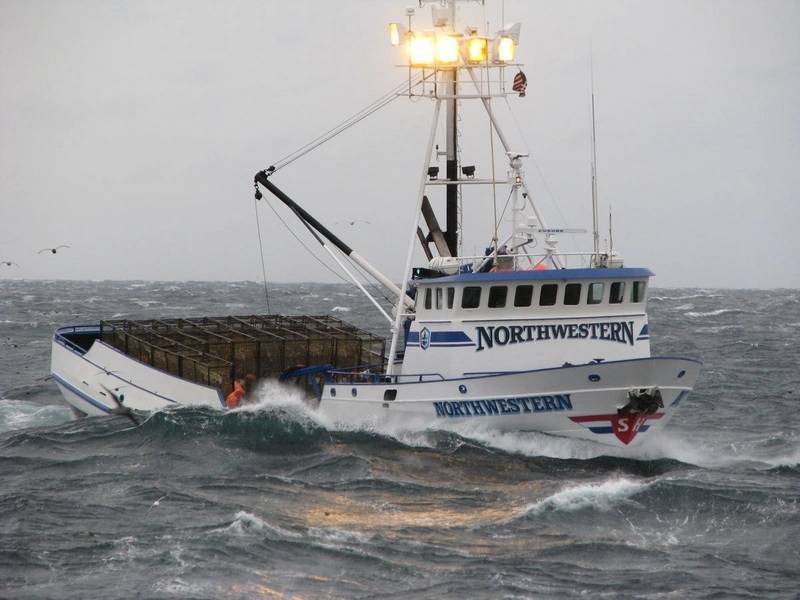 Famous Crab Fishing Boat Gets A New Crane