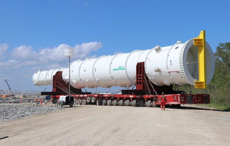 Heavy Lift: Cryogenic Heat Exchanger Installed