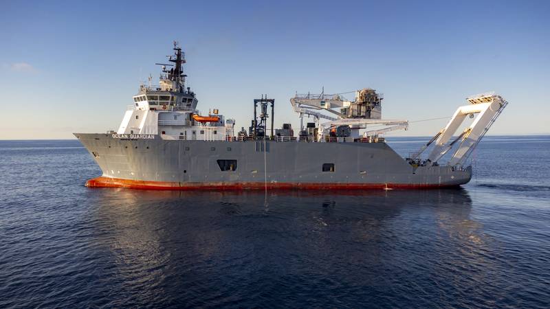 Synthetic Rope Replaces Steel Wire On Deepwater Support